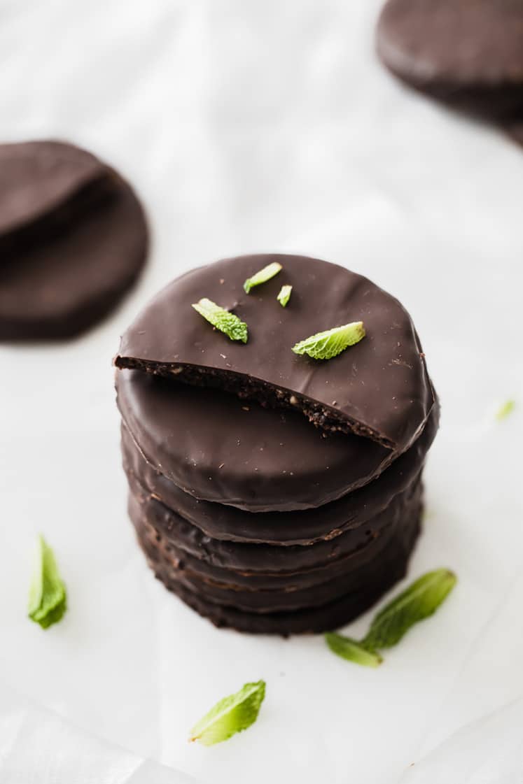 Keto Copycat Thin Mints | No Almond Flour, Nut-Free, Vegan, Gluten-Free