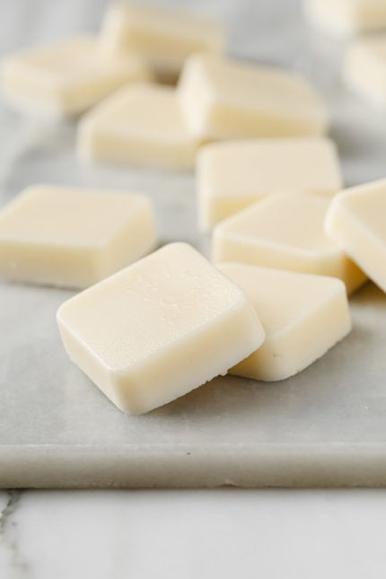 Marshmallow Fluff Fat Bombs | Keto, Low-Carb, Nut-Free, Gluten-Free