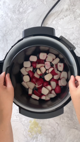 Ninja Foodi With SmartLid Low-Carb Crispy Radishes | 30-Minutes