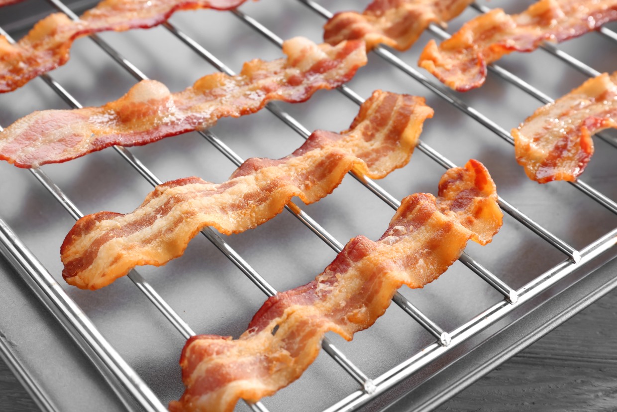 How To Cook Bacon in the Oven | Real Balanced