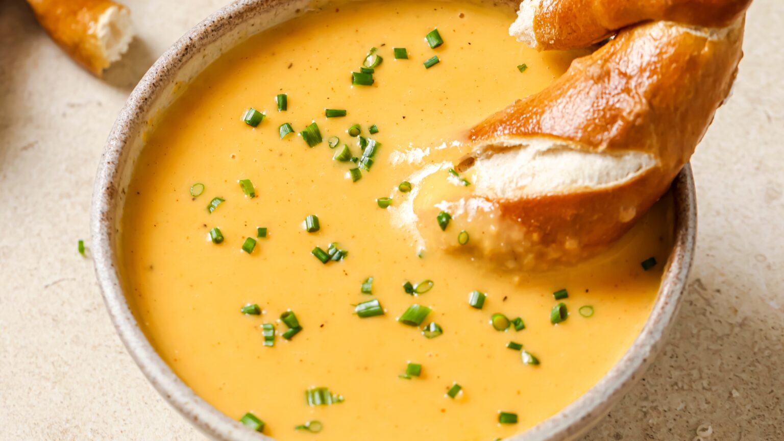 7 Snacky Things To Eat When You’re Not That Hangry | Real Balanced